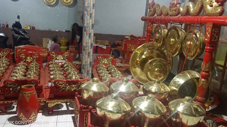 Asal Usul Gamelan: Sejarah Dan Perkembangan Musik Tradisional Indonesia ...